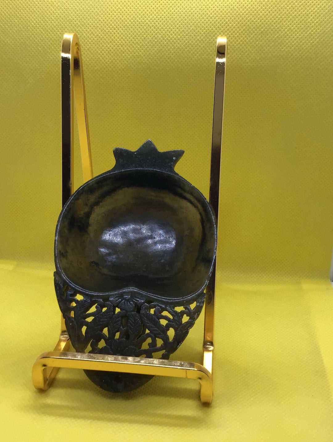 Pottery & Ceramics – antiques.gg